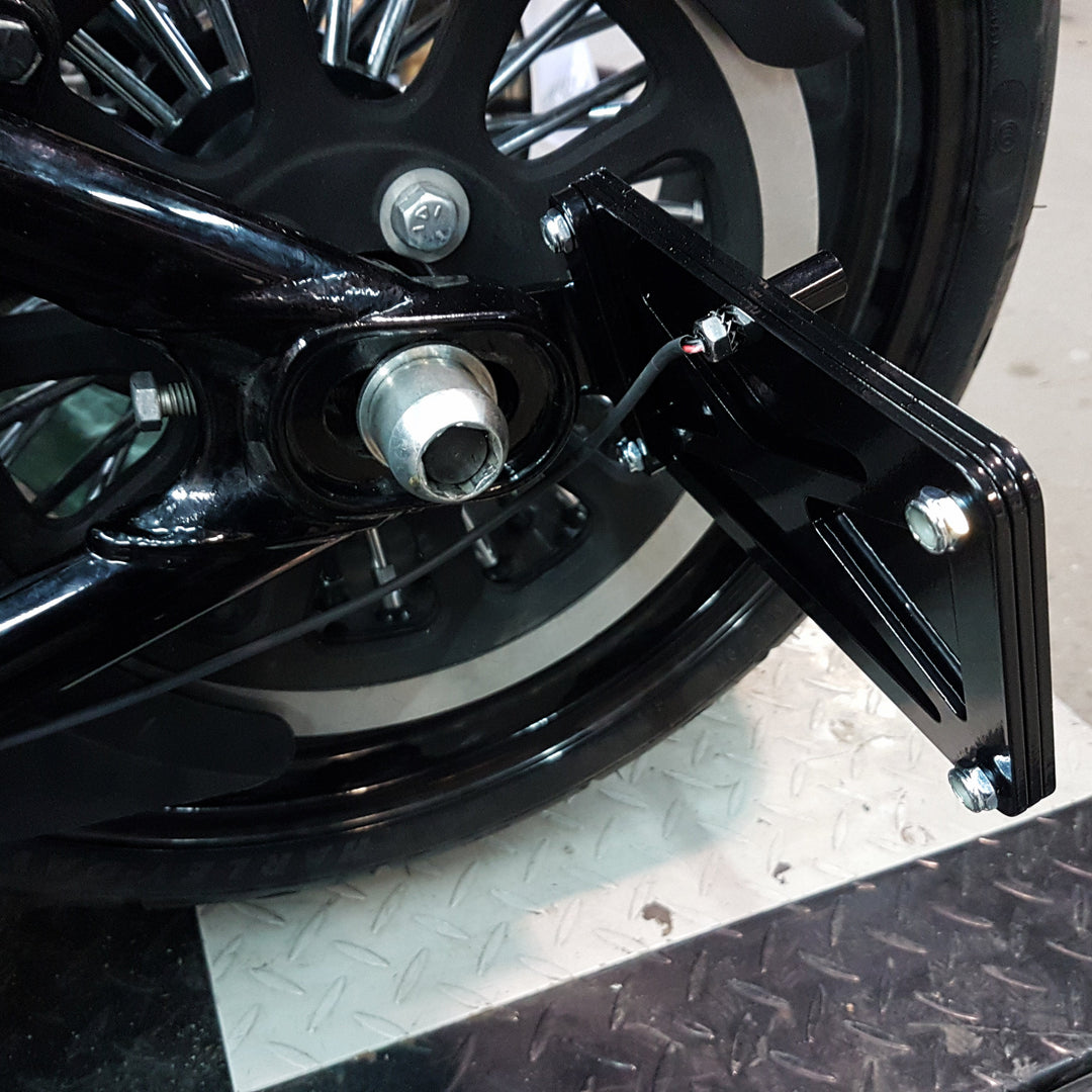 HARLEY SOFTAIL - Side mount license plate bracket – ZEEL DESIGN