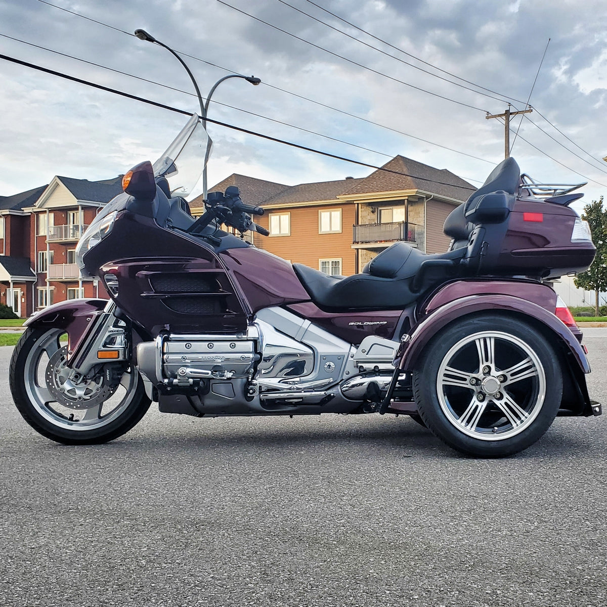 Goldwing GL1800 mauve - 3 roues – ZEEL DESIGN