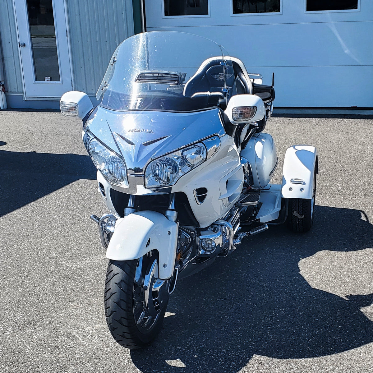 Goldwing GL1800 2006 Blanc - 3 roues – ZEEL DESIGN